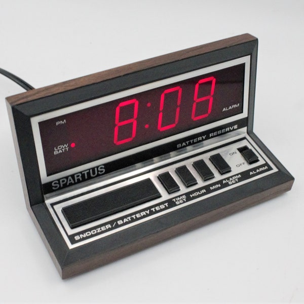 Spartus Vintage Alarm Clock - Etsy
