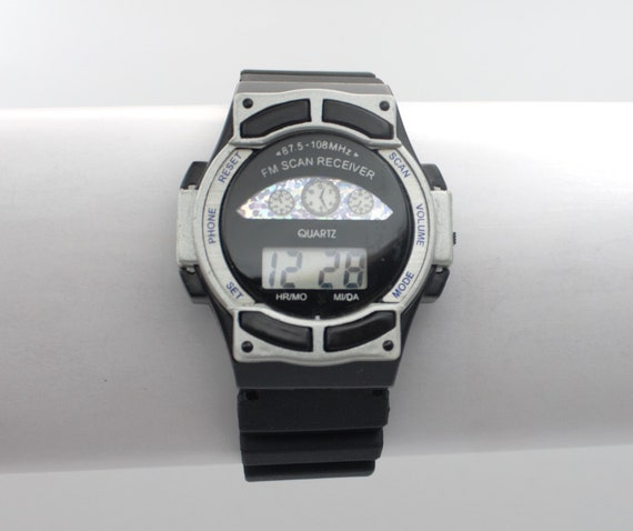 Vintage FM radio watch 1980s digital quartz watch FM … - Gem