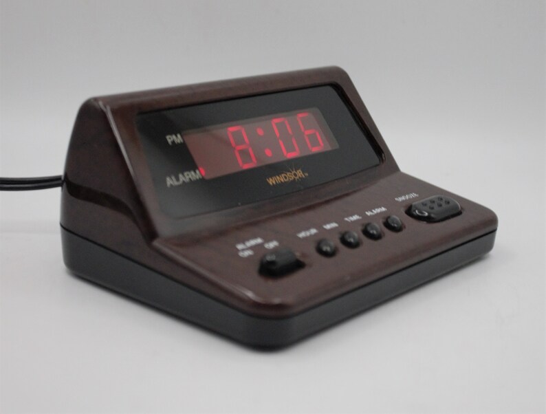 Vintage Digital Alarm Clock Simulated Burled Walnut Woodgrain - Etsy