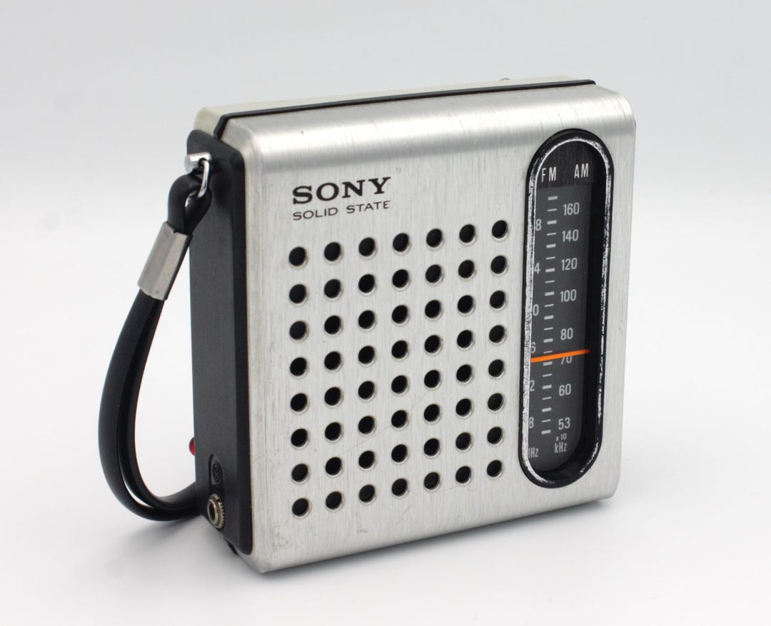 Vintage Sony Transistor Radio AM/FM Tuner Receiver in Cool Mod Design ...