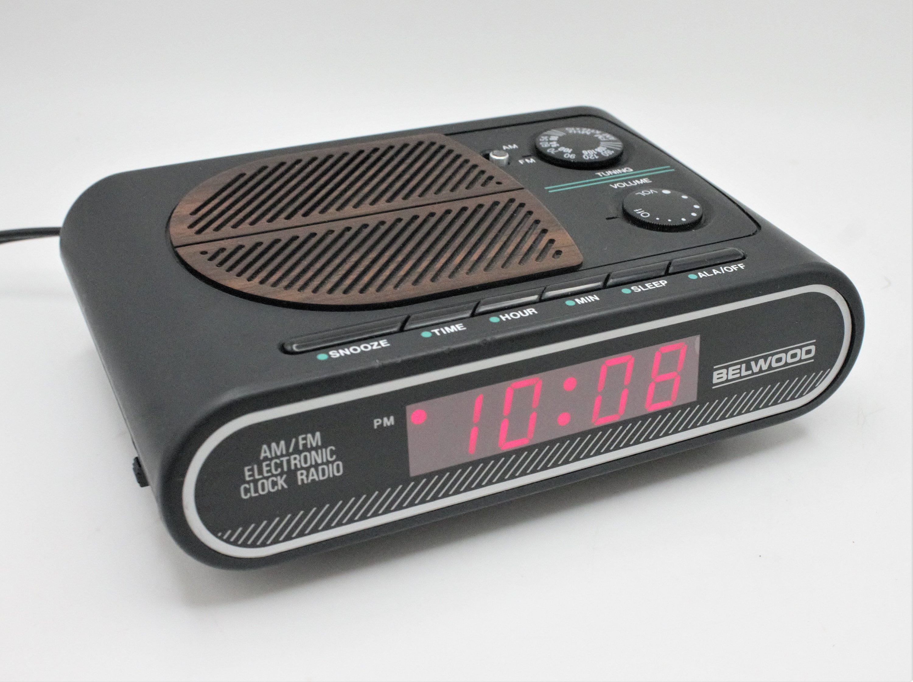Vintage 1980s Digital Alarm Clock Radio AM/FM Tuner Red LED Lighted ...