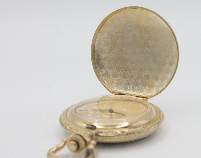 Vintage Pocket Watch Qvinto Centenario 1492-1992 Columbus Commemorative ...