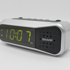 Vintage Digital Alarm Clock Green Lit Time Display Mini Silver Hi-tech ...