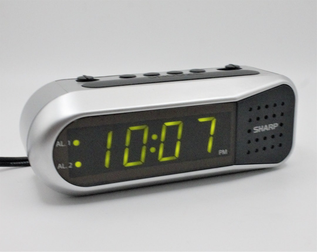 Vintage Digital Alarm Clock Green Lit Time Display Mini Silver Hi-tech ...