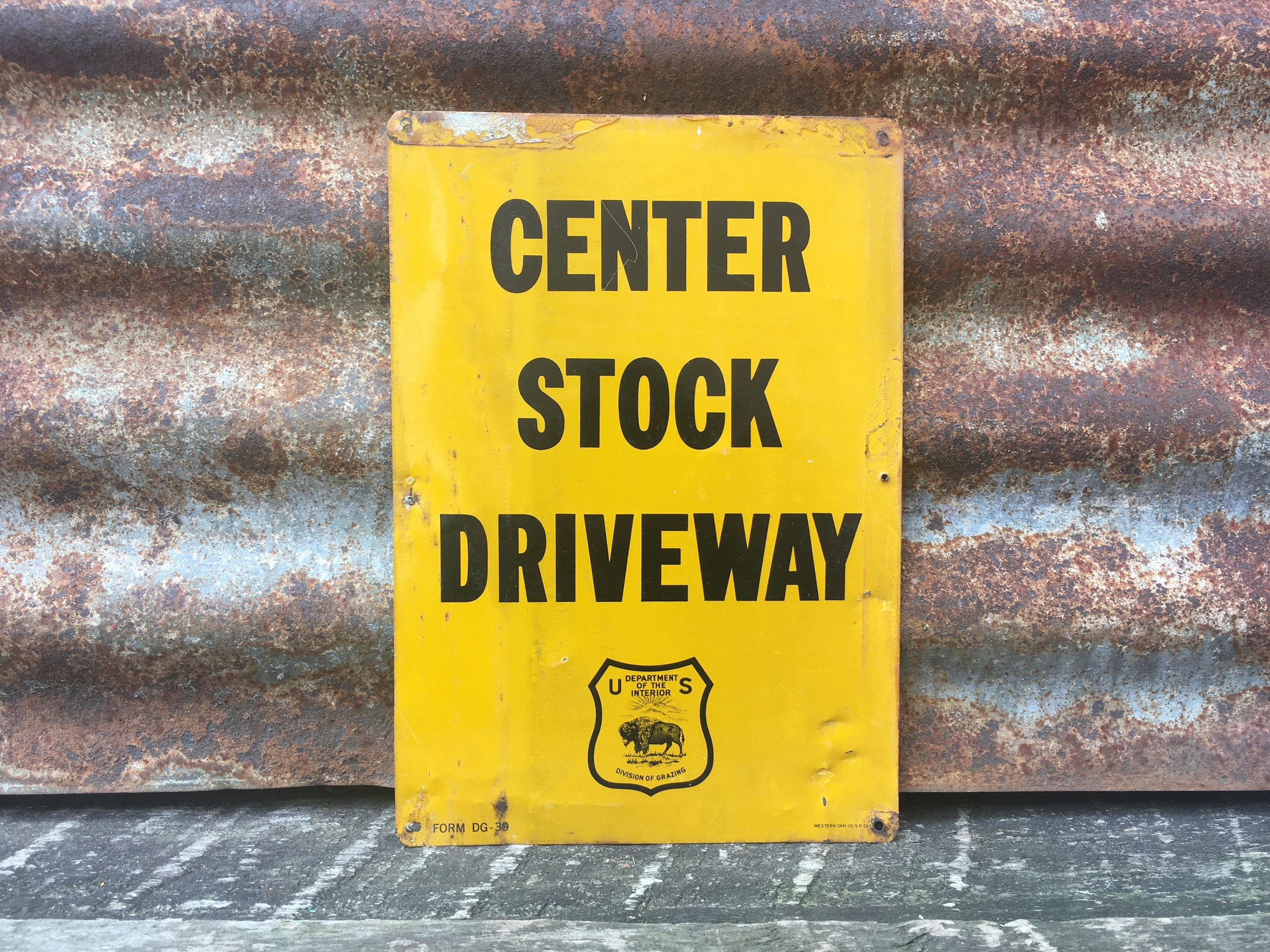 Authentic Vintage Metal Sign Center Stock Driveway Cattle - Etsy Italia