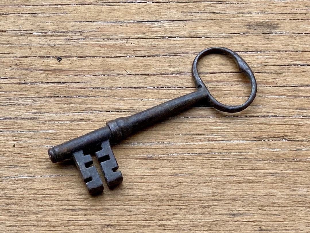 Authentic Antique Key 3 3/4 Inch Metal Barrel Key Vintage Key Skeleton ...
