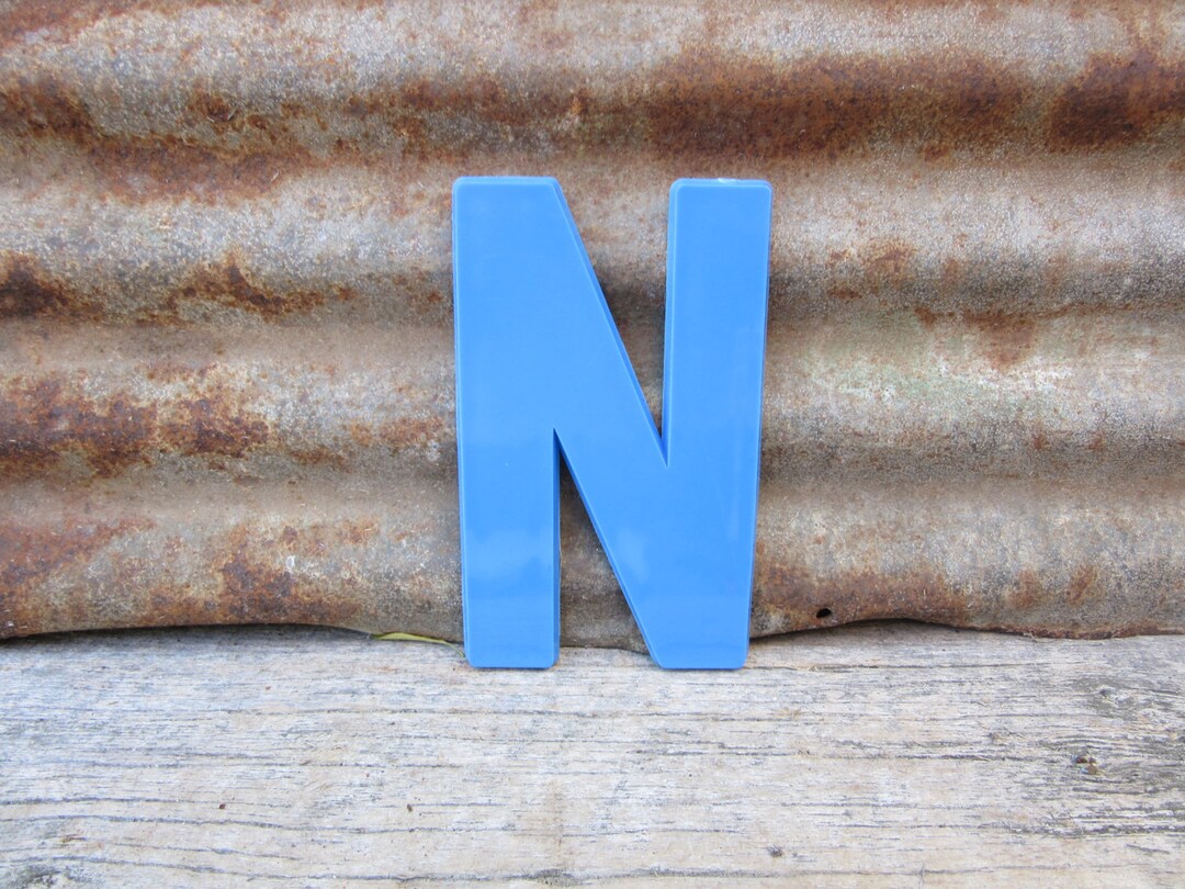 Letter Sign Vintage 8 Inch Letter N Sign Blue Simple Font Plastic ...