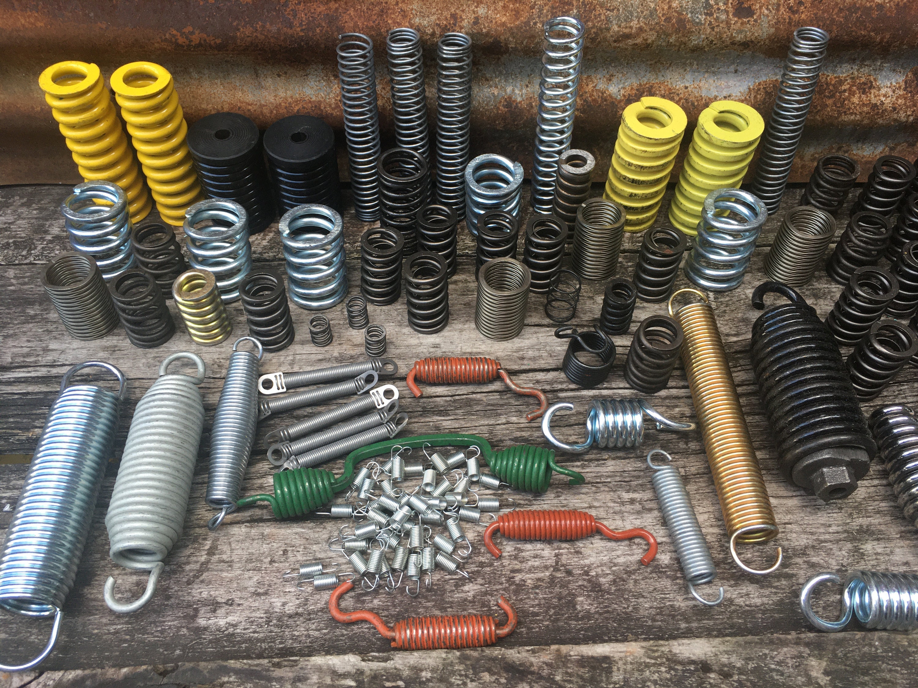 Lot of Approx. 100 SPRINGS Metal Spring Industrial Hardware | Etsy