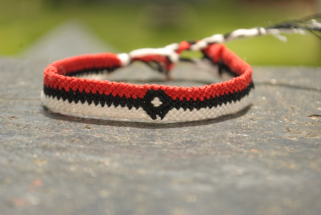 Pokeball Pokemon Friendship Bracelet - Etsy