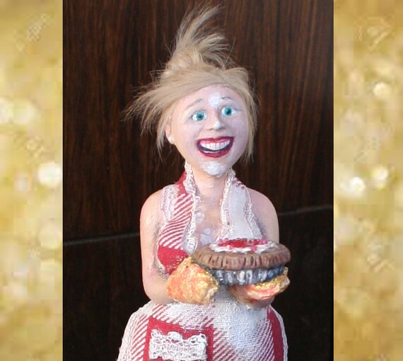 1:12 Scale Holiday Lady pie Baker OOAK Dollhouse Art Doll | Etsy