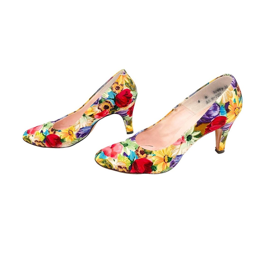 Vintage 1960s D'angelo Floral Print Red Yellow Green Blue Heels // Size ...