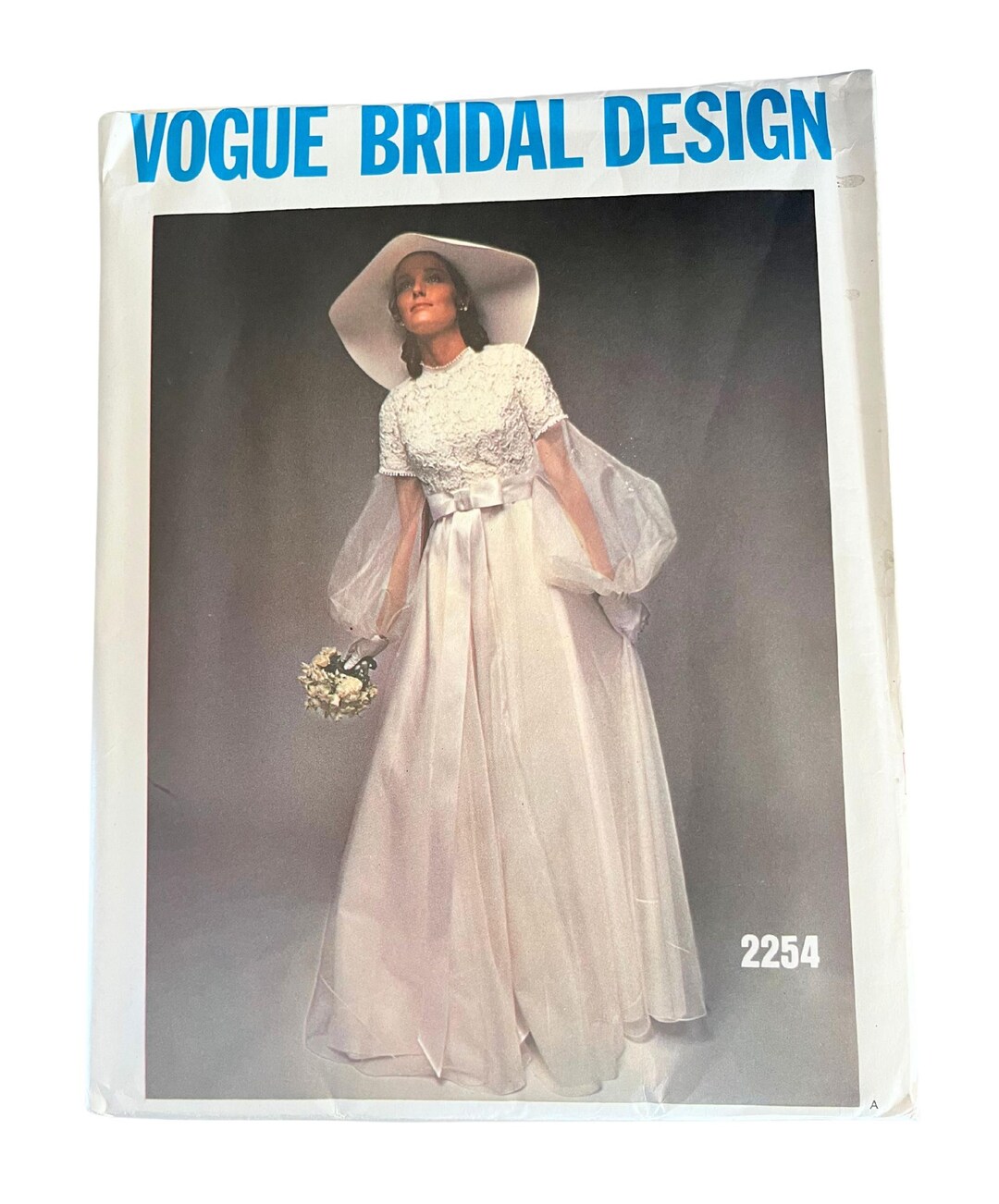 Vintage UNCUT 1970 Vogue Bridal Design Misses' Bridal Gown Dress ...