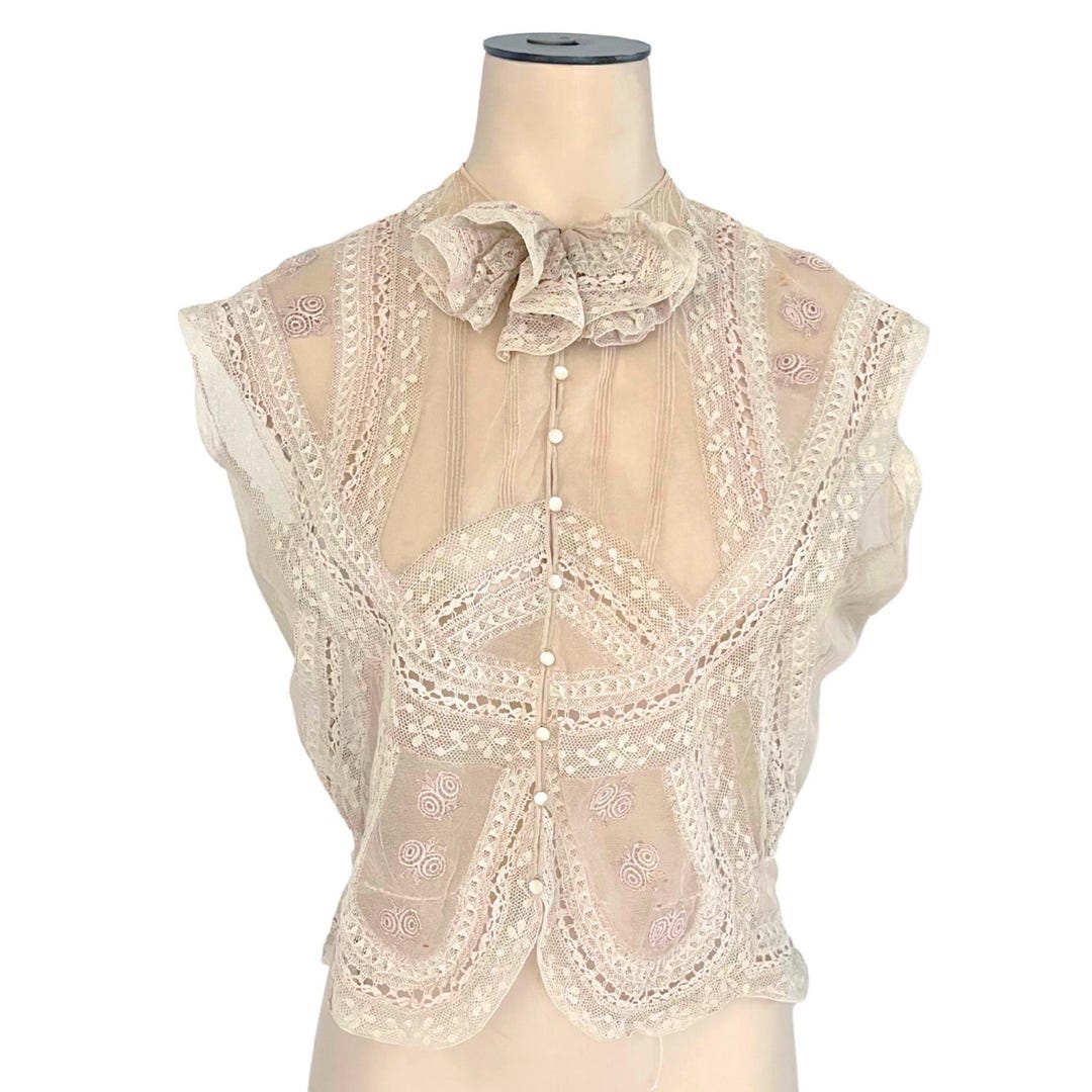 Vintage 1940s 50s Misses' Dainty White Blouse With Inset Lace and Tie ...
