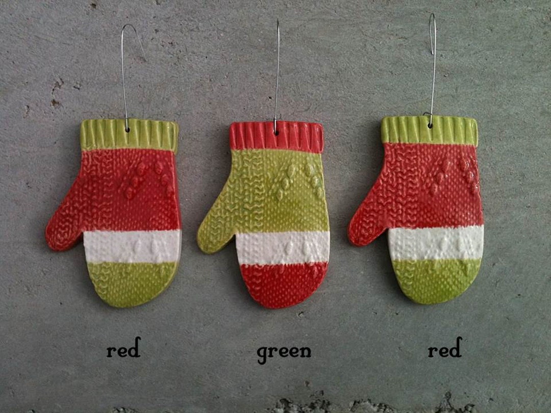 Mitten Christmas Ornament Set Holiday Decoration - Etsy