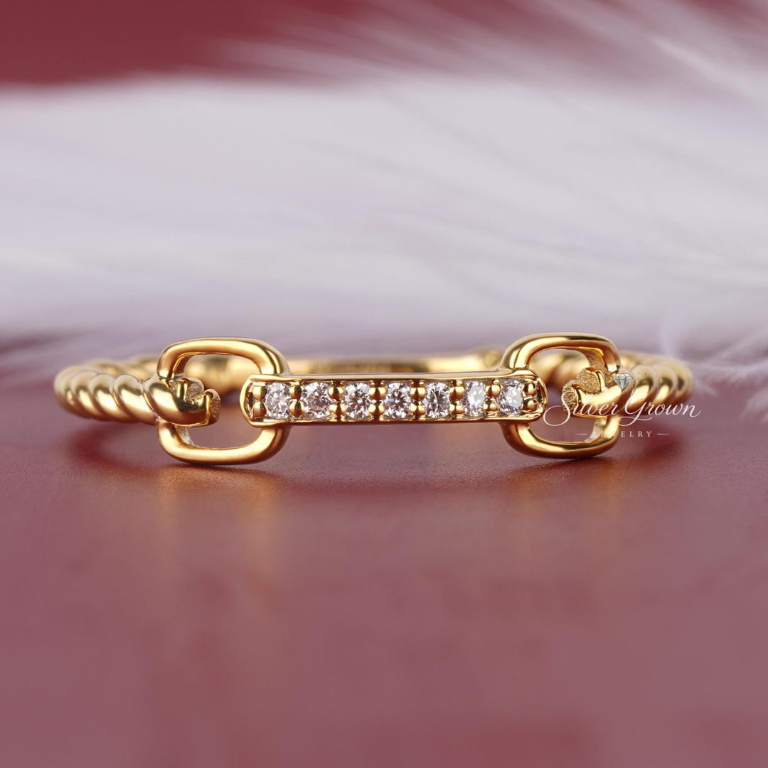Lab Diamond Chain Link Ring, Dainty Pave Wedding Band Paperclip Ring ...