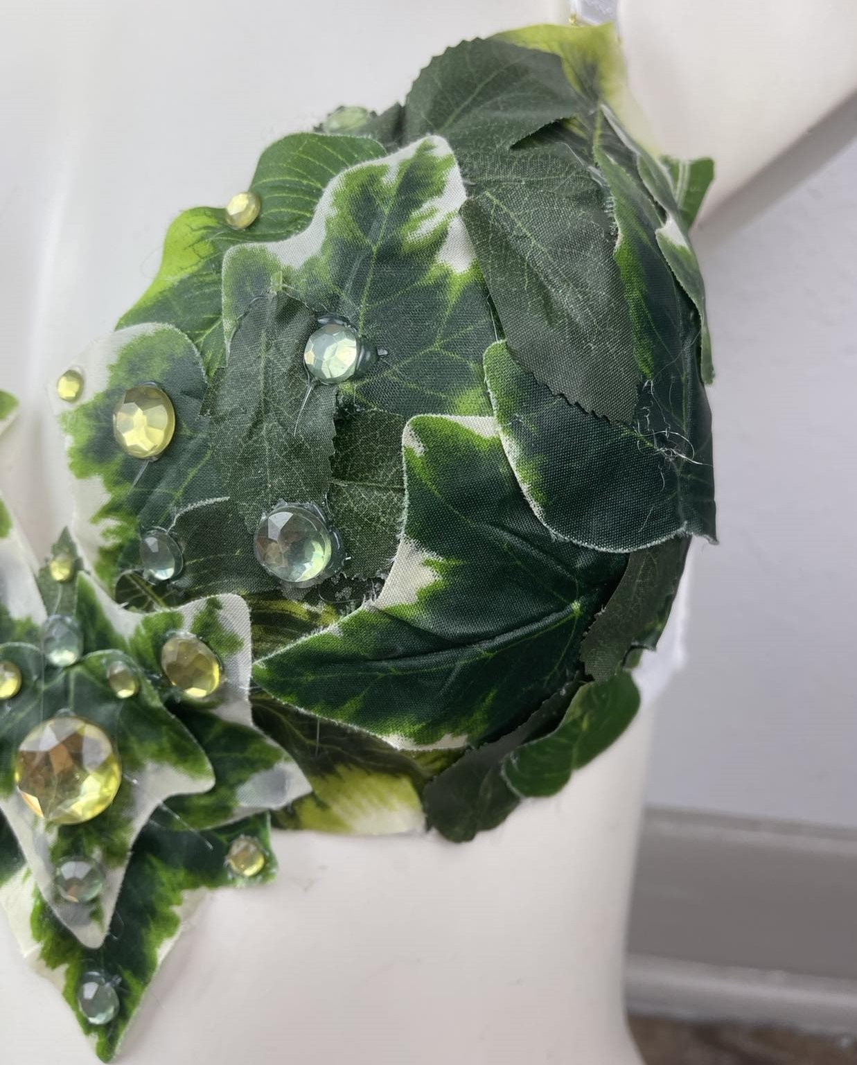 Sexy Poison Ivy Costume Batman Cosplay Green Leaf Rave Bra 34C EDC ...