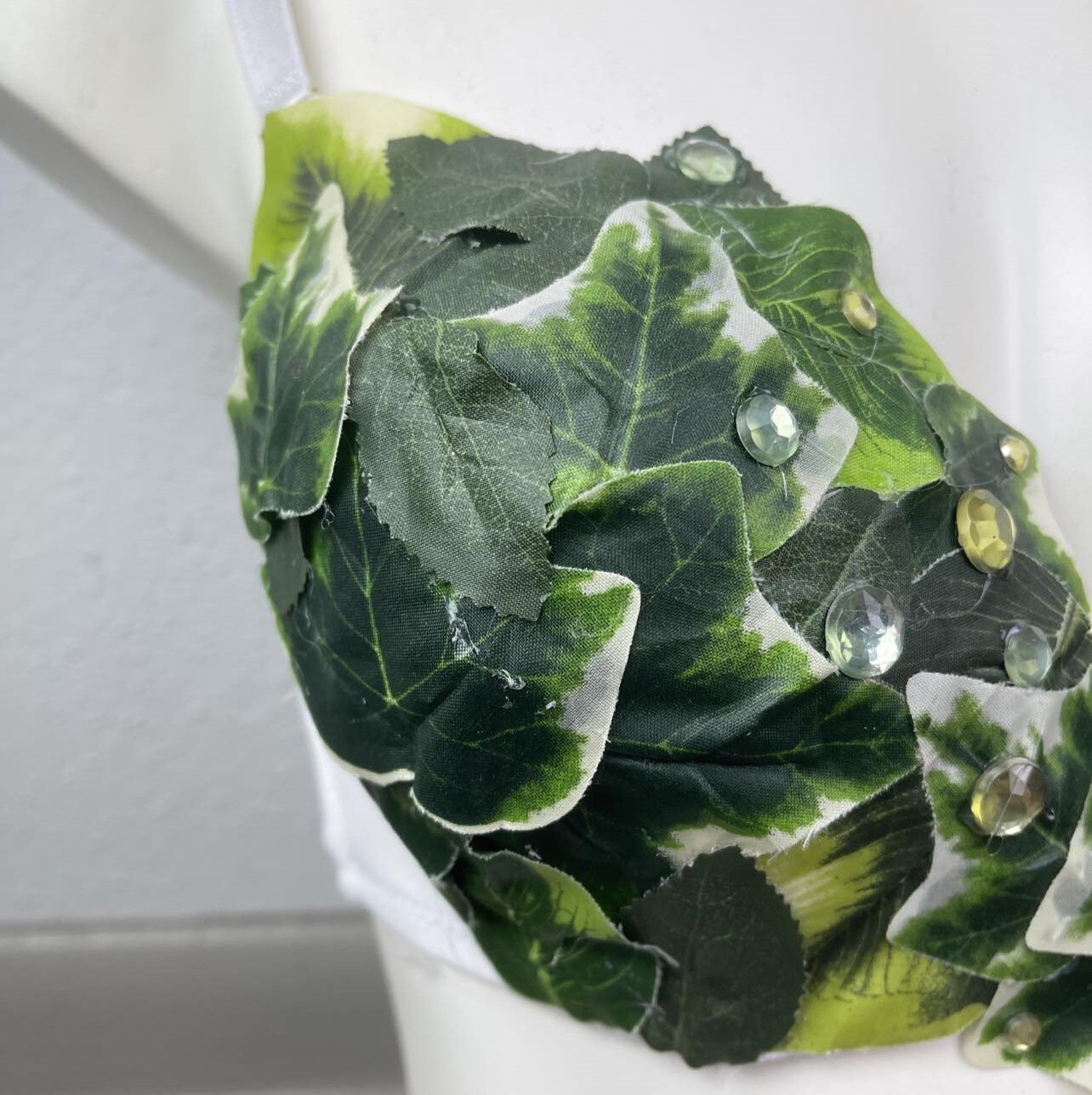 Sexy Poison Ivy Costume Batman Cosplay Green Leaf Rave Bra 34C EDC ...