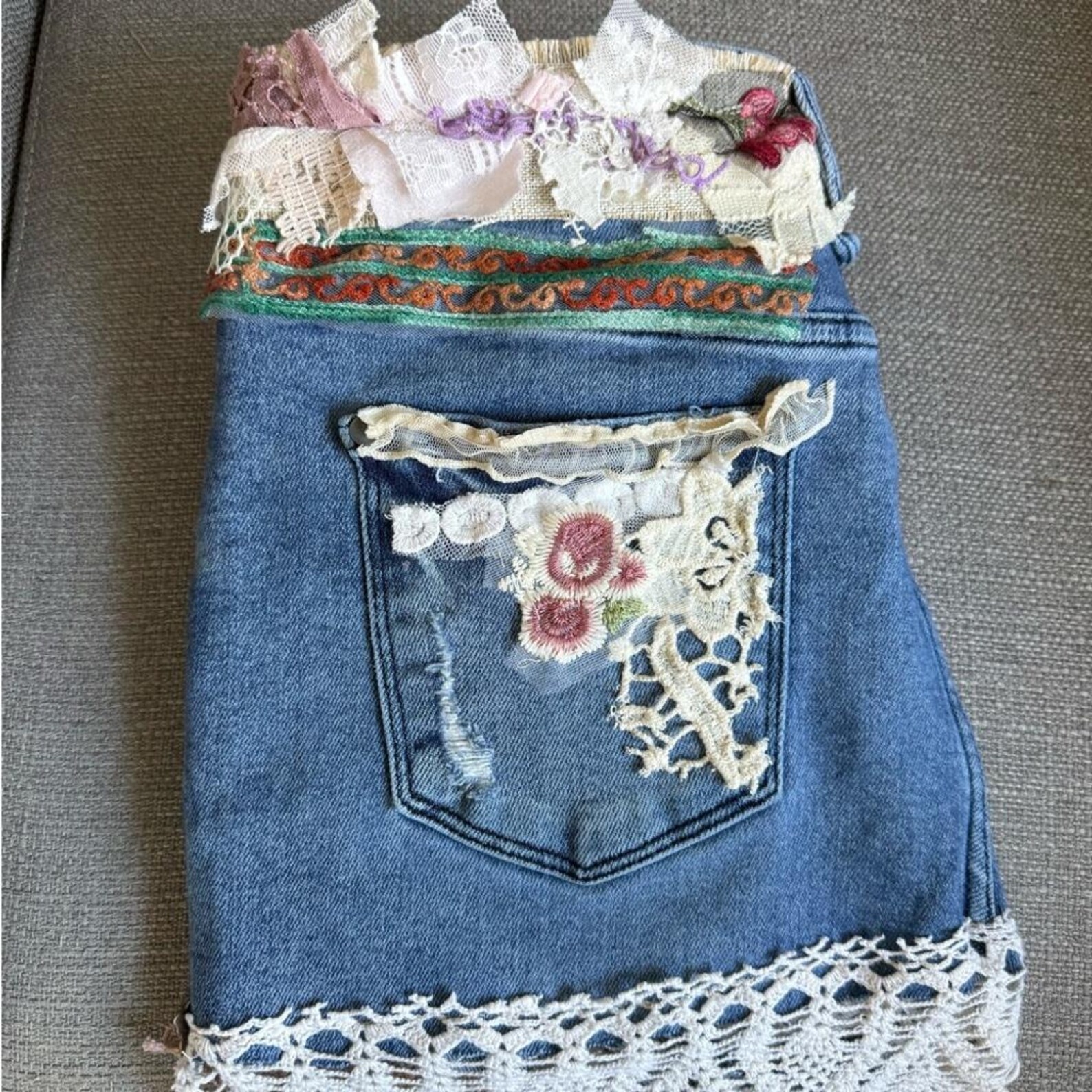 OOAK Custom Upcycled Denim Boho Lace Embroidered Belt Size 31 to 32 - Etsy