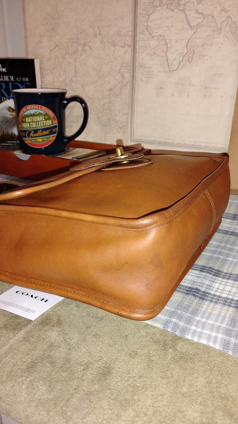 Vintage Coach British Tan Willis Bag - Style 9927 - Etsy