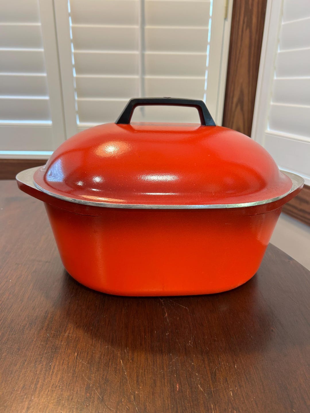 Club 6 Quarts Dutch Oven Oval Large Roasting Pot Roaster Red Poppy Red ...
