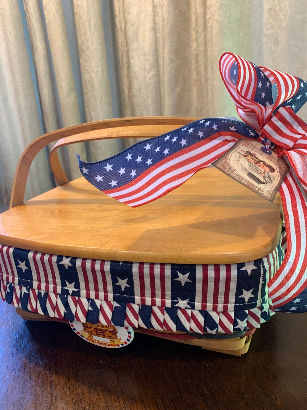 Longaberger All American Pie Basket With Liner, Ceramic Pie Tie On ...