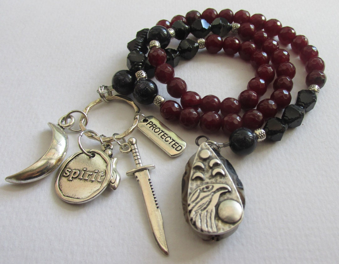 Morrigan Devotional Beads Spirit Beads Pagan Prayer Beads Witches ...