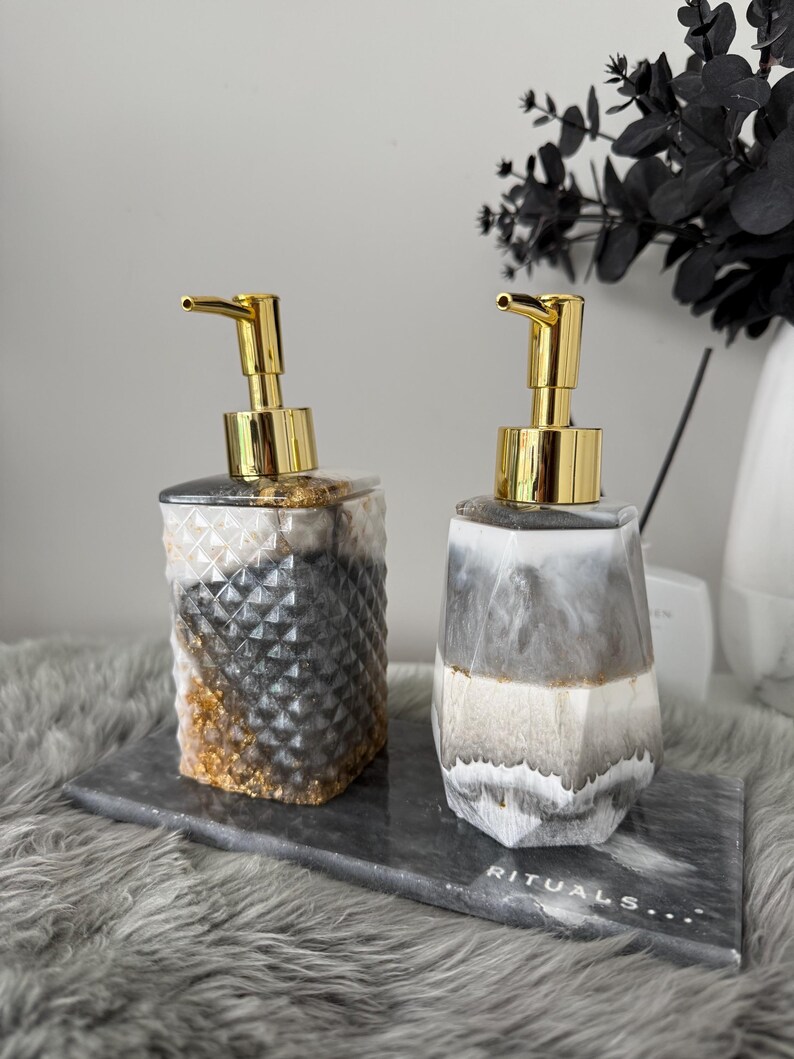 Epoxy Resin Soap Dispenser Personalized According to Your Wishes - Etsy