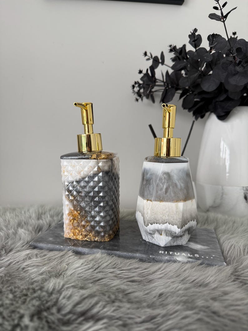 Epoxy Resin Soap Dispenser Personalized According to Your Wishes - Etsy