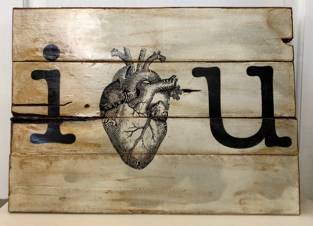 I Heart U Wall Art With "anatomical" Heart - Etsy