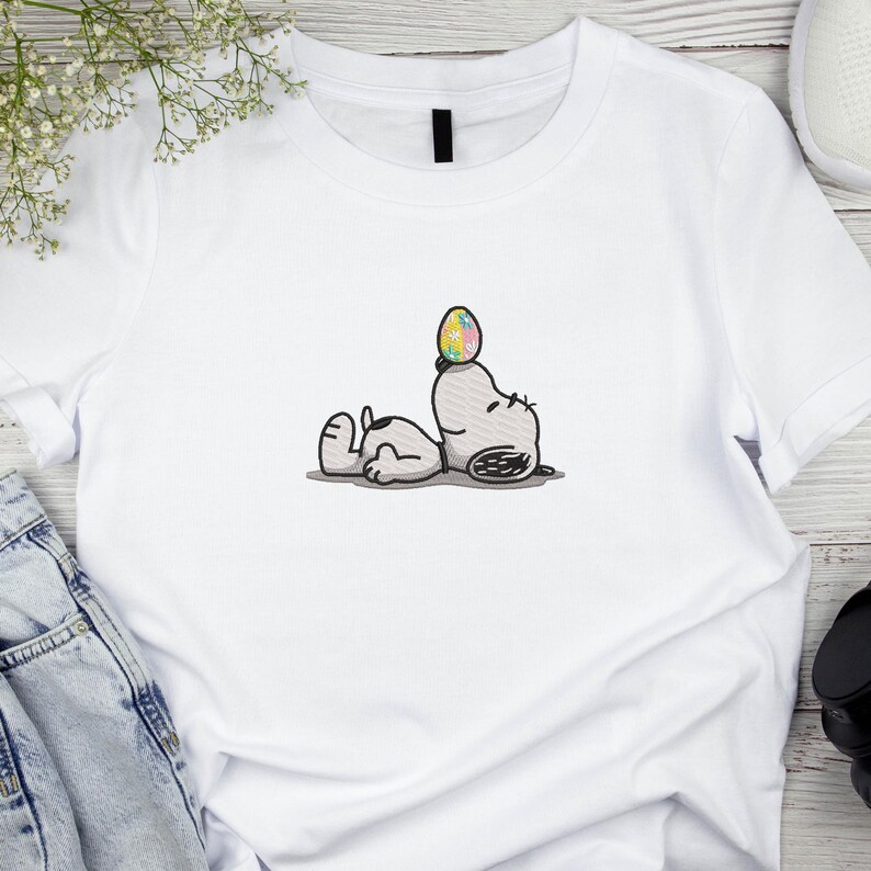 Sleeping Snoopy Easter Embroidery Design, Peanuts Machine Embroidery ...