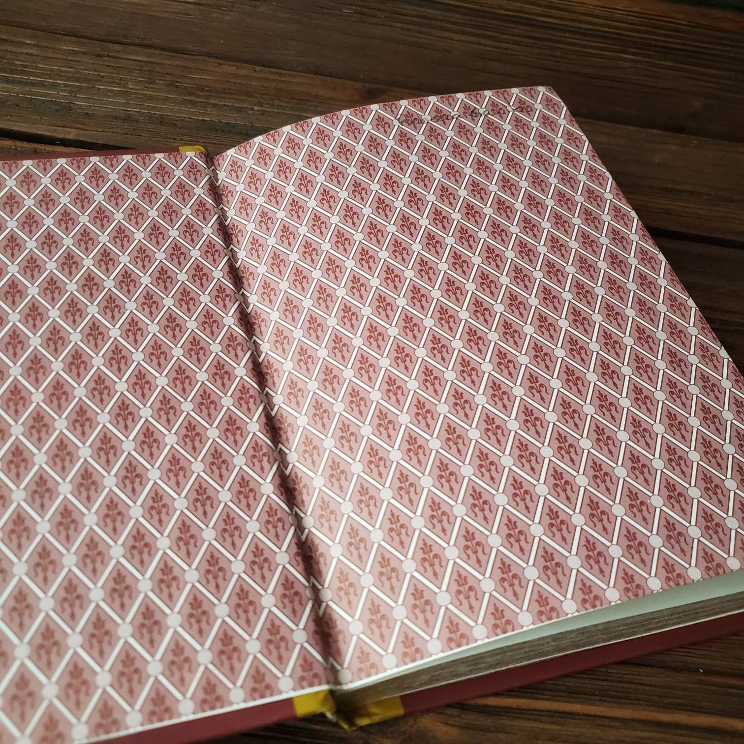 The Royal Diaries, Elizabeth I: Red Rose of the House of Tudor. by ...