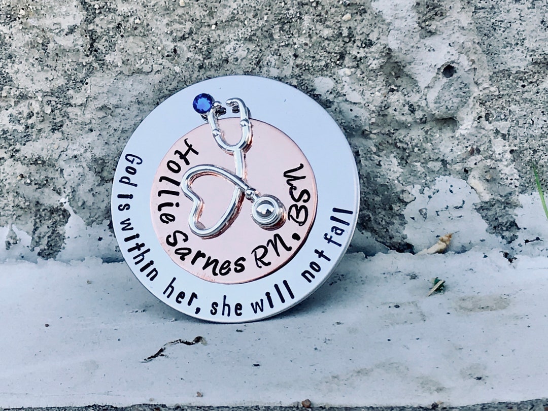 RN Nurse Graduation Pinning Ceremony - RN Nurse Pin for Registered ...