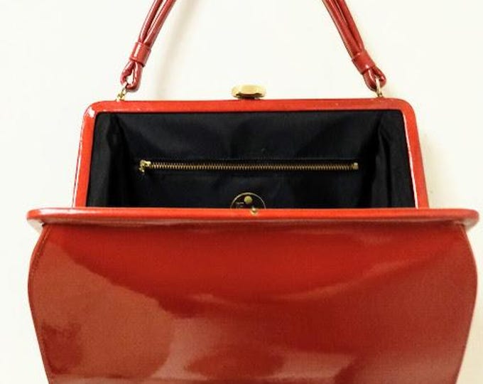 Vintage 1950s 1960s Candy Apple Red Patent Leather Large Handbag ...
