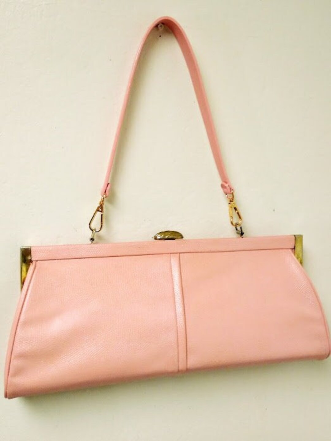 Vintage 1950s 1960s Pink Faux Leather Handbag Purse Pocketbook - Etsy