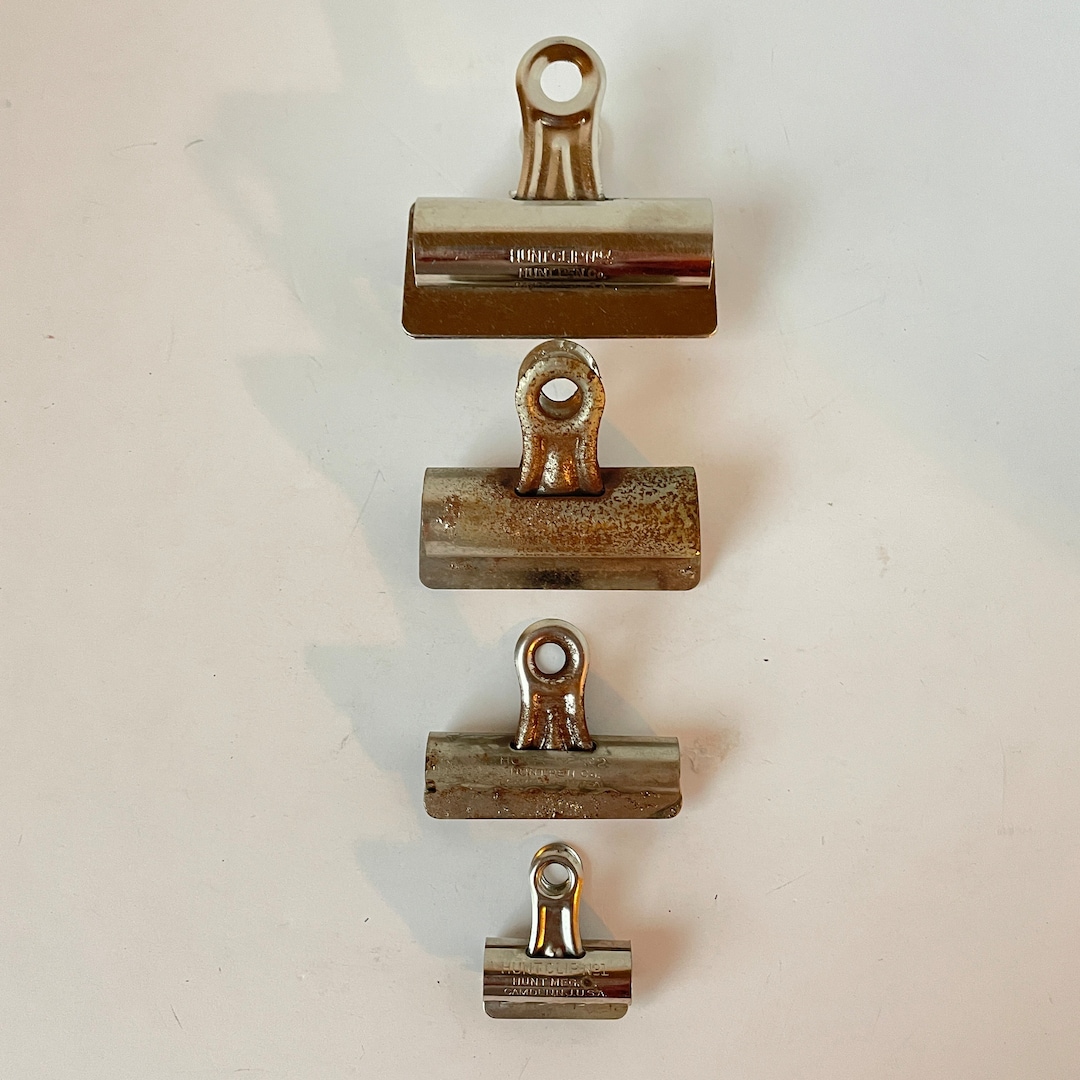 Vintage Bulldog Clips Hunt No 1 2 3 4 Set of 4 Made in USA Rustic - Etsy