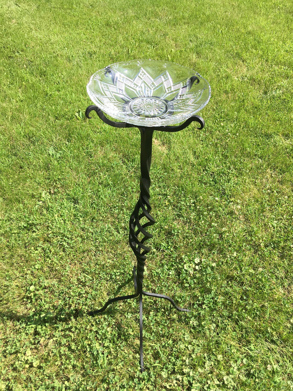 Birdbath with Vintage Bowl | Etsy