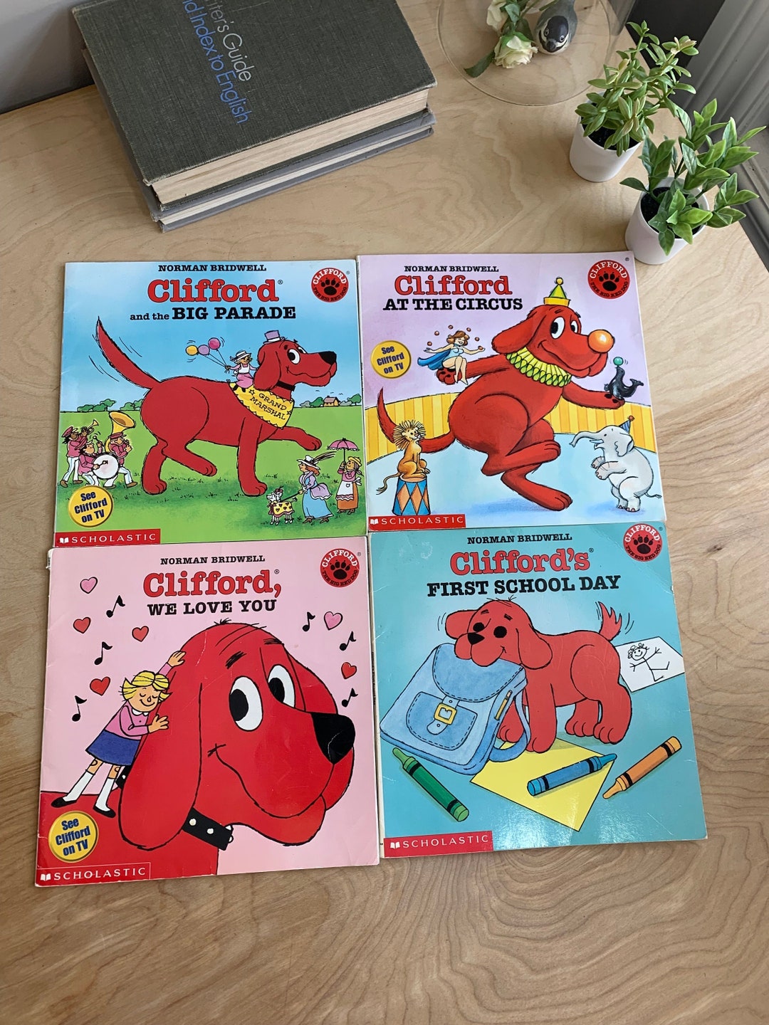 Clifford the Big Red Dog 4 Book Lot, by Norman Bidwell - Etsy