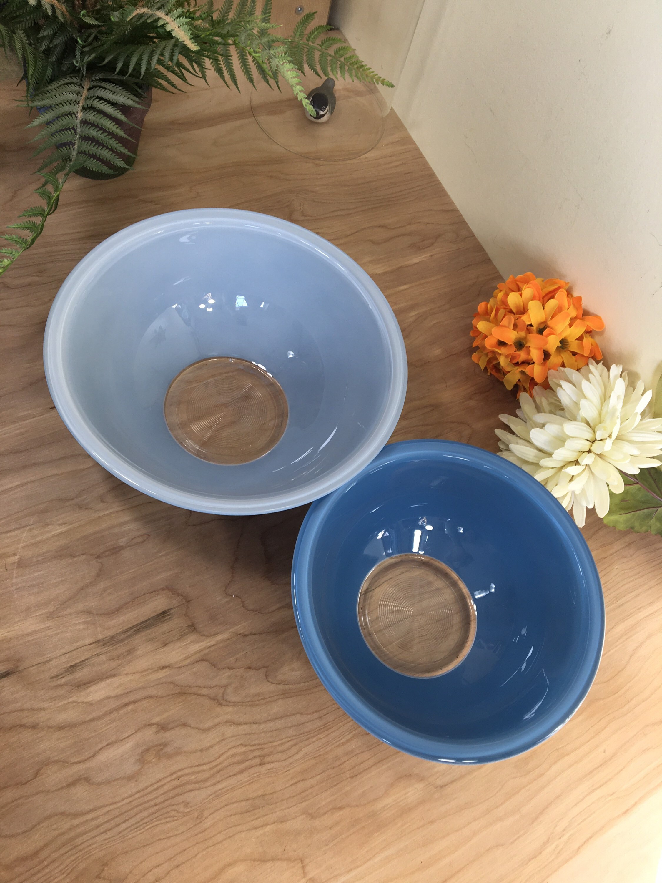 Blue Pyrex glass bowl pair moody blues | Etsy