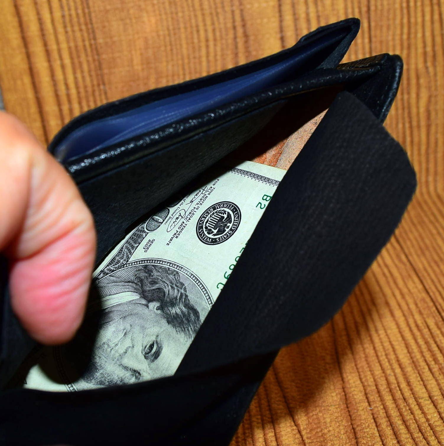 White Buffalo,Mens Leather Wallet,Native American,tribal,bison,bifold ...