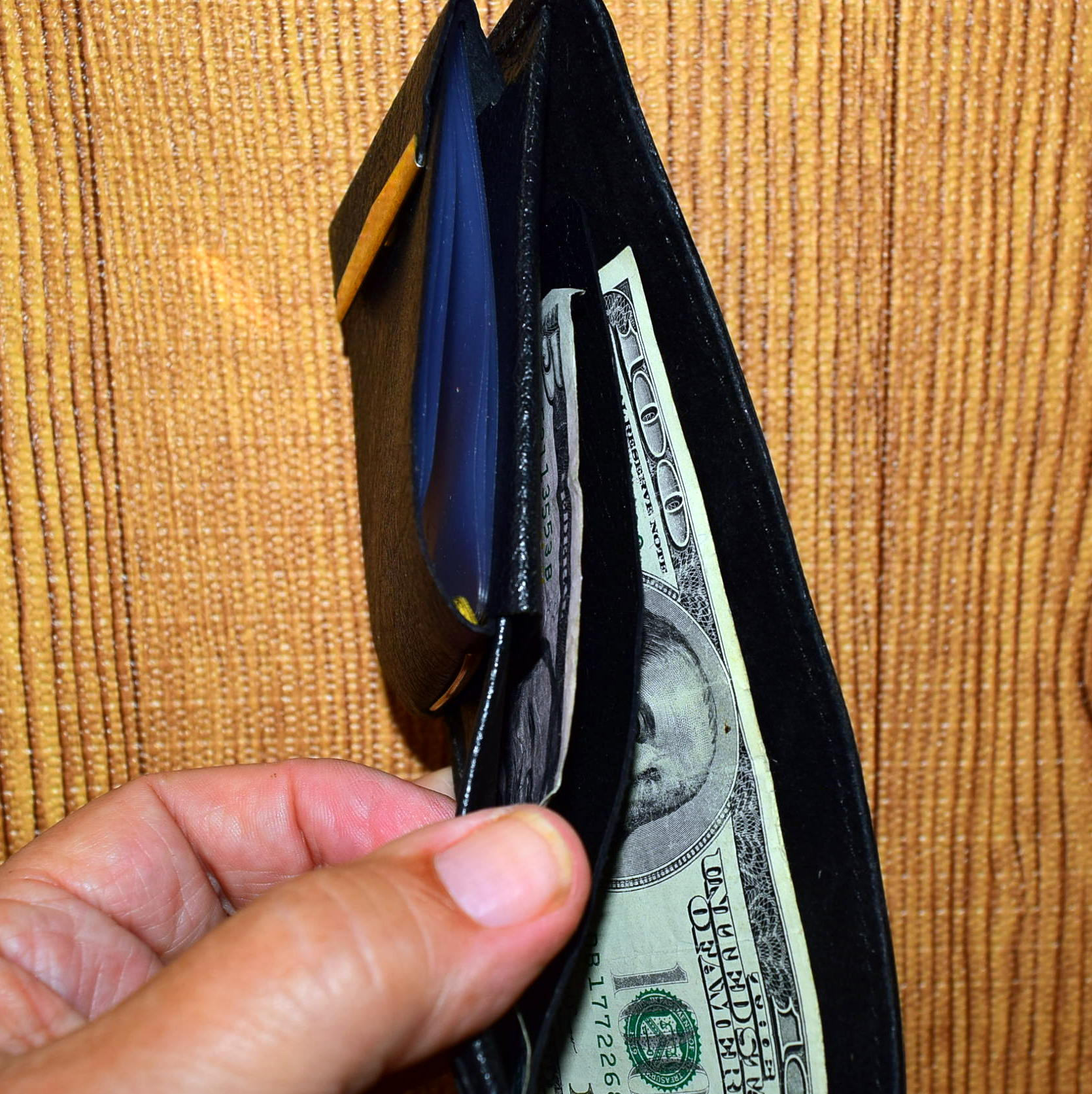 Mens Personalized Leather fishing Wallet Hand made Real Leather Bi-Fold ...