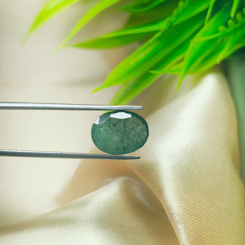 Natural Emerald Gemstone | Oval Emerald Cut, Zambian Origin, Rutile ...