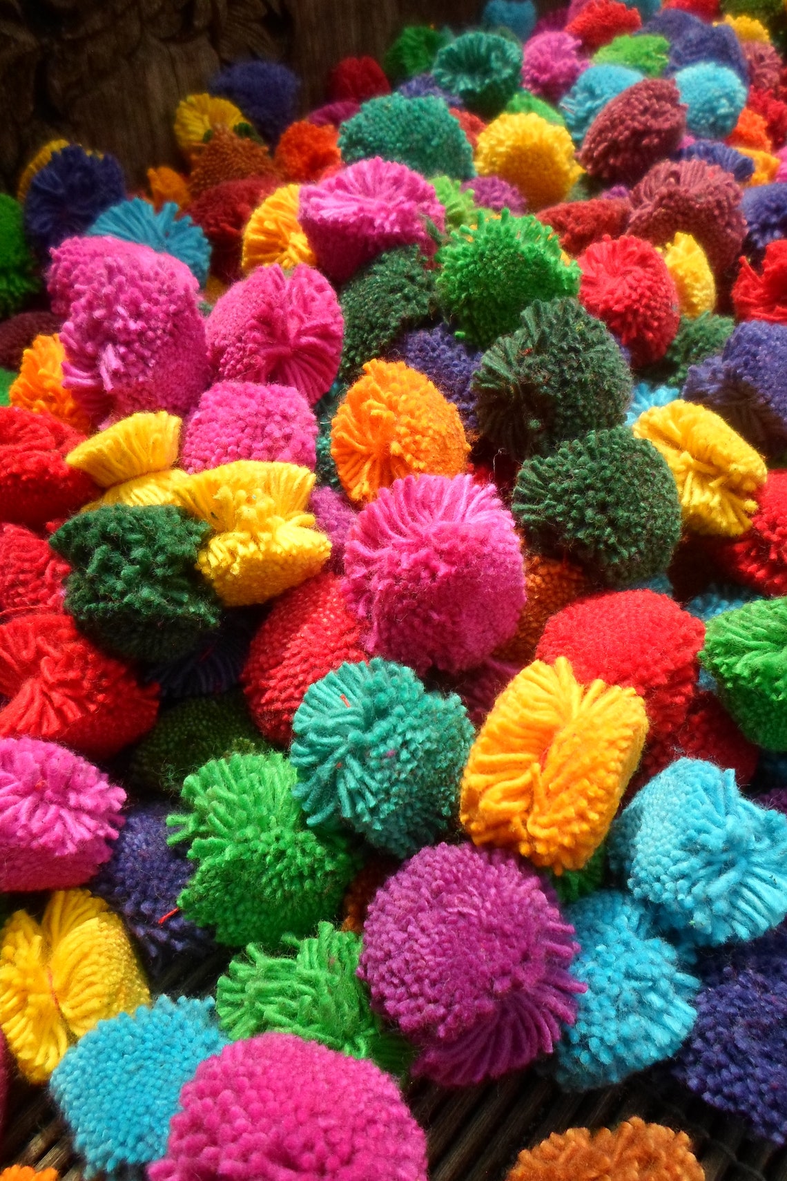 Pompoms Set of 100 Pompoms Hmong Decoration Mixed Color - Etsy UK