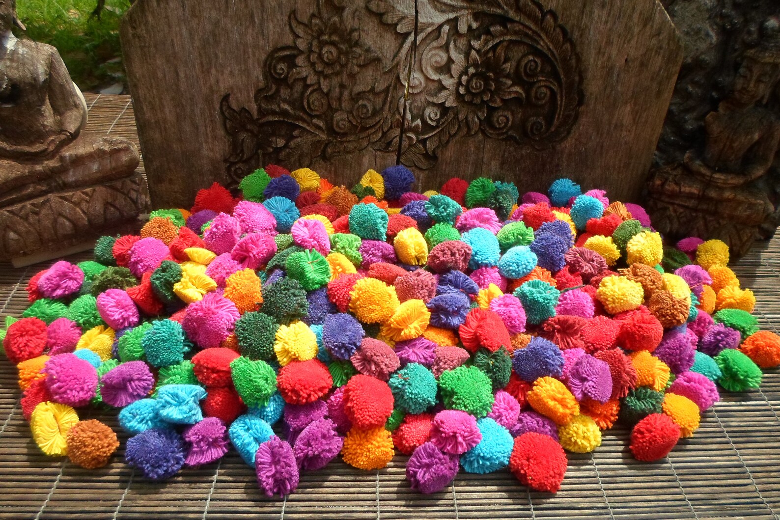 Pompoms Set of 100 Pompoms Hmong Decoration Mixed Color - Etsy UK
