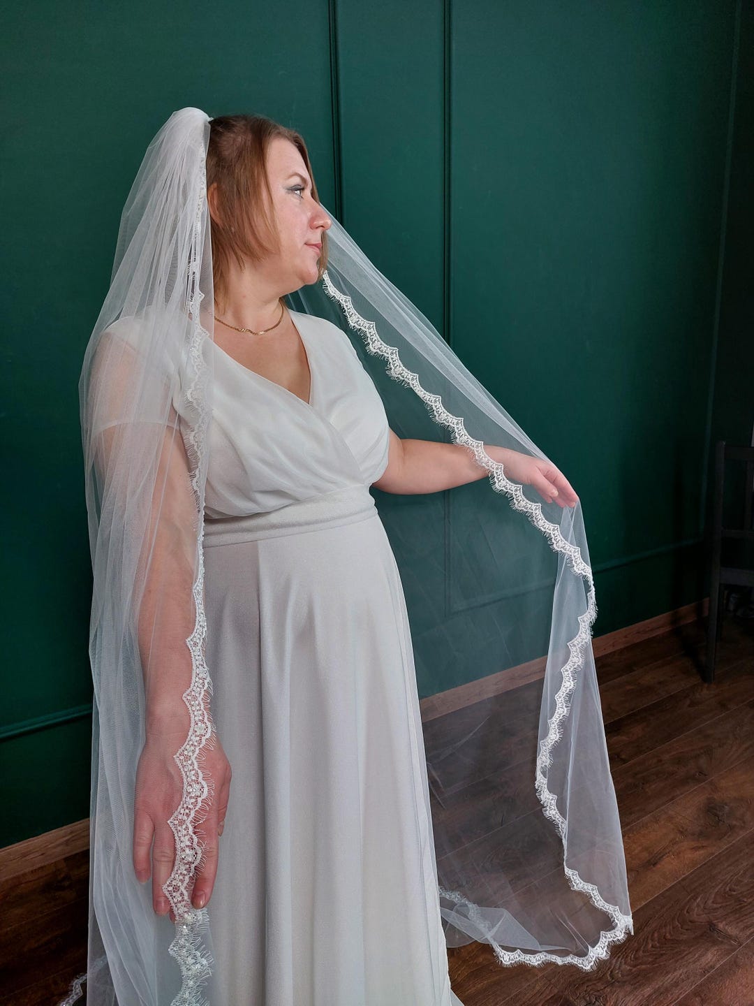 Spanish Chapel Length Veil With Lace Wedding Veil Chantilly Edge Trim ...