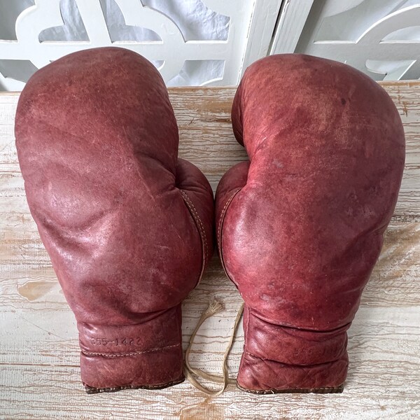 Antique Boxing - Etsy