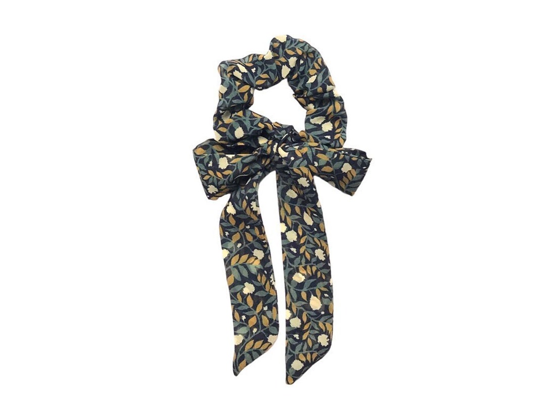 Convertible Long Tail Scrunchie for Bun or Ponytail. Floral Ribbon ...