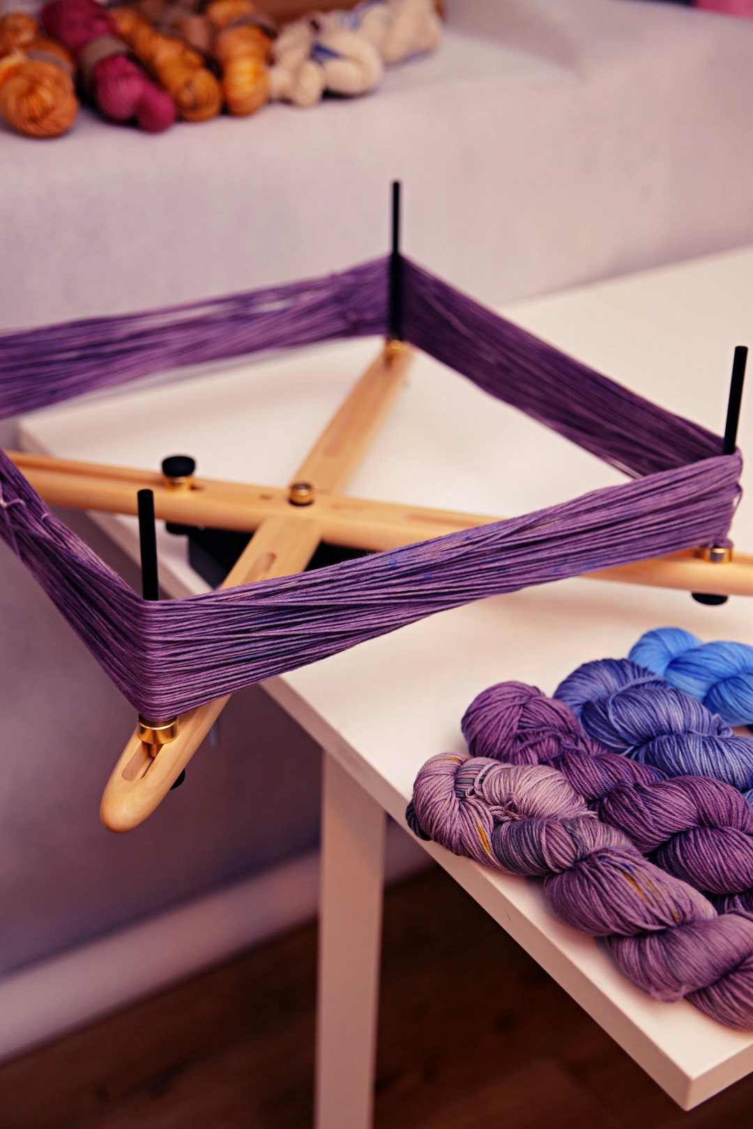 Kromski Yarn Swift Skeiner: Adjustable 24-72", Choice of Finish - Etsy