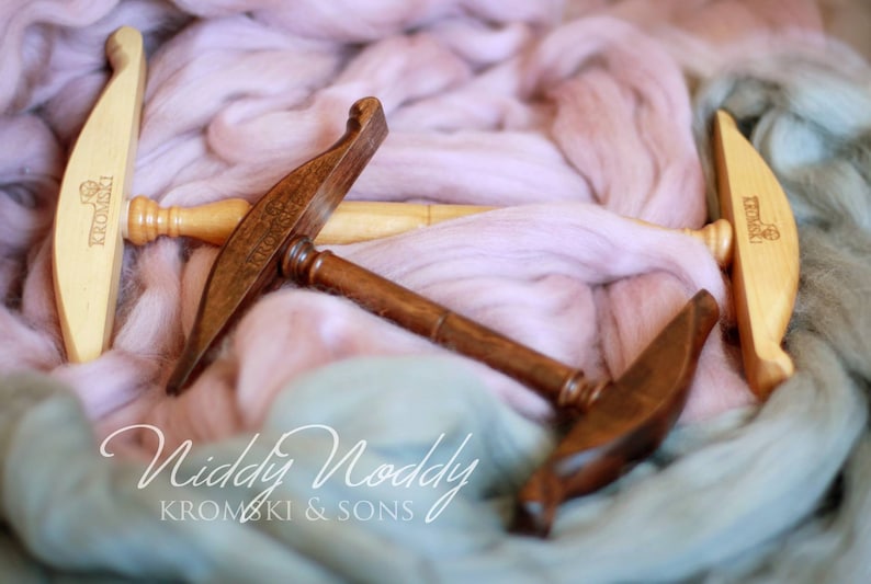 Kromski Large Niddy Noddy in a Clear, Walnut or Mahogany Finish, 72 ...