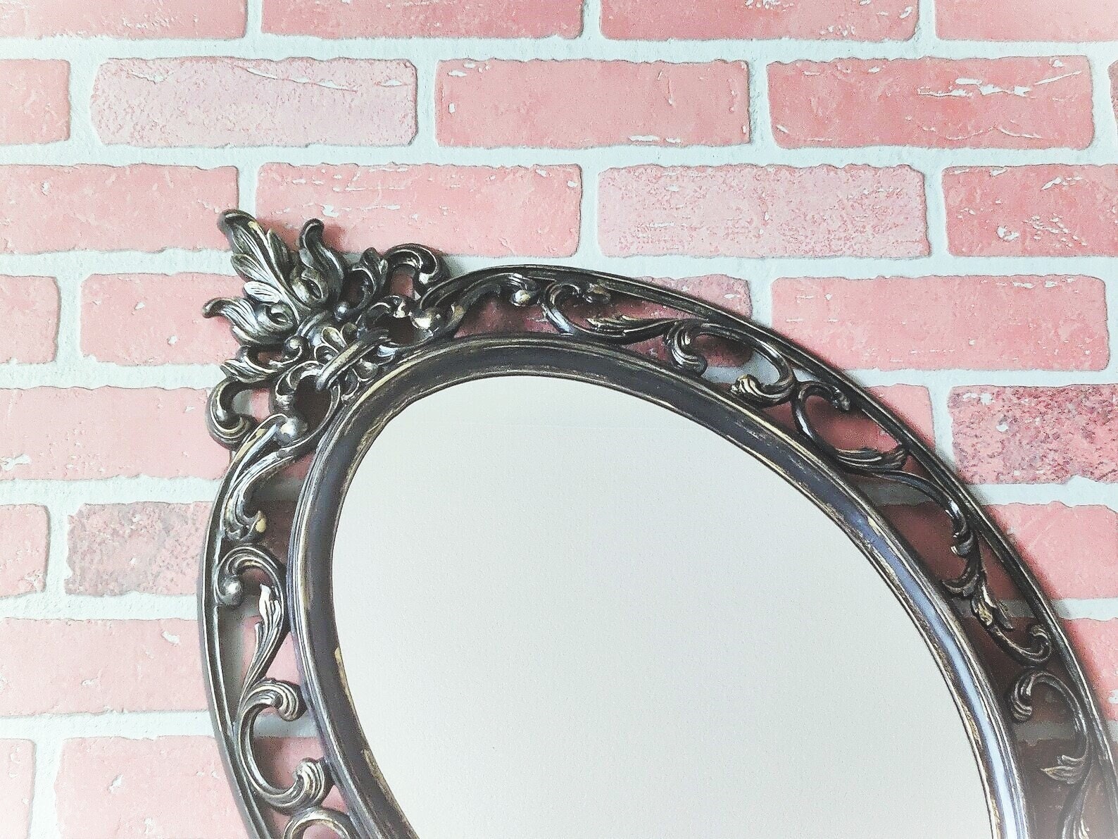 Fancy Oval Mirror