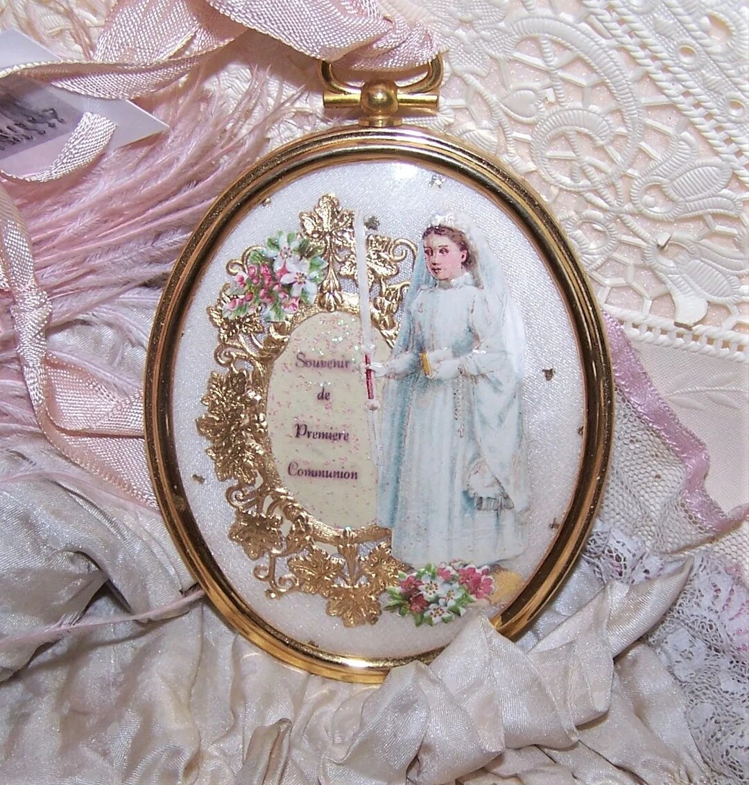 Antique Victorian First Communion Die Cut young Girl in Retro Modern ...